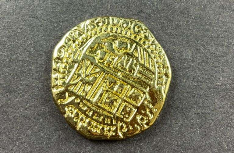 Gold Doubloon Coin Copy - Hash Auctions
