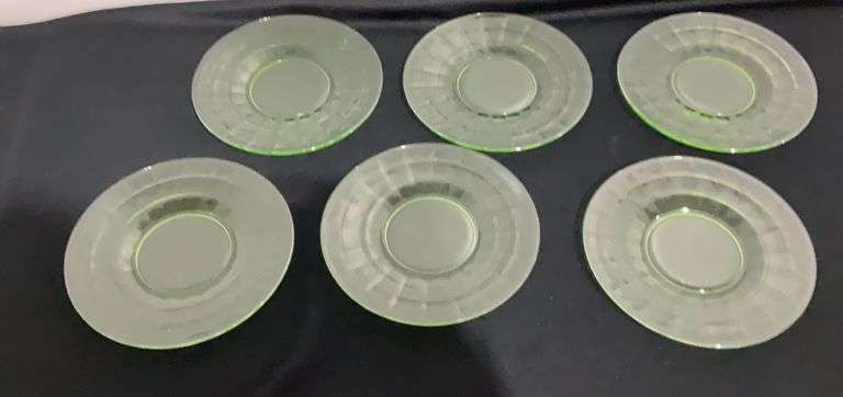 6 uranium 6in plates. - Hash Auctions