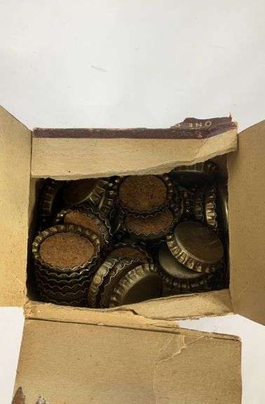 Monarch bottle caps. - Hash Auctions