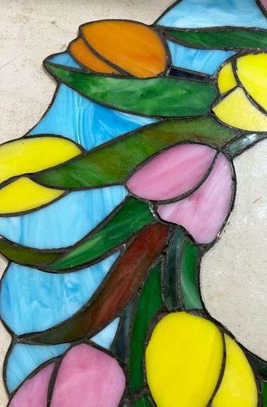 Plastic stain glass look floral wall hanging 18in tall - Hash Auctions