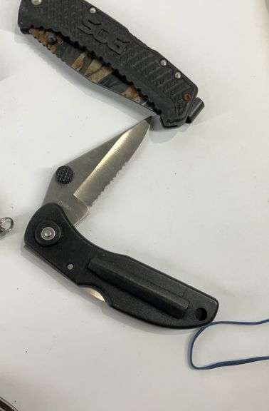 12 pocket knives, includes Matco tools,Re-Con specialist, high Octane ...
