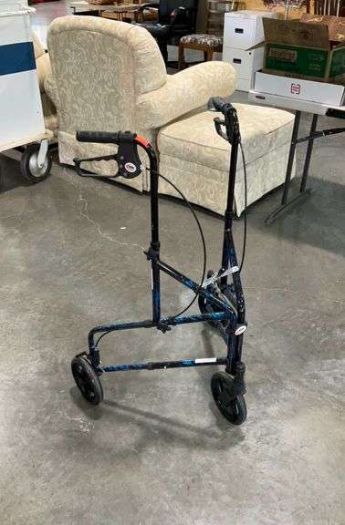 Carex Handicap Rolling Walker with hand brakes - Hash Auctions