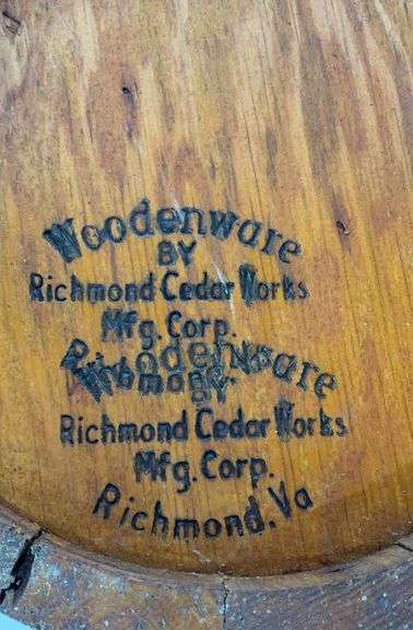 Woodenware by Richmond Cedar Works 12.5x12in bucket. - Hash Auctions