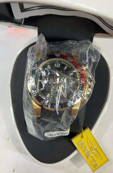 Invicta wrist watch pro diver tritnite night glow with helmet holder ...