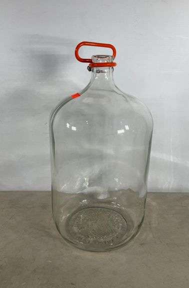 Crisa 5 gallon glass carboy jug with handle - Hash Auctions