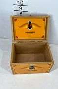 Tomahawk Cigar Box Made In Honduras - Hash Auctions