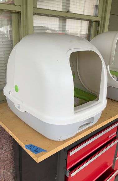 Kitty litter bin, with slide open door with bag of litter pellets and ...