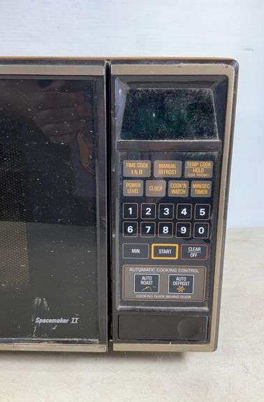 GE Spacemaker 2 vintage microwave, wood grain design metal, 23x11.5x11 ...