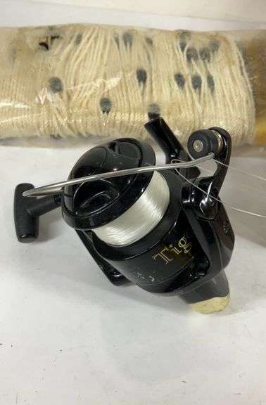 Shakespeare tiger fishing reel, eagle claw hooks, and jug bug jug lines ...