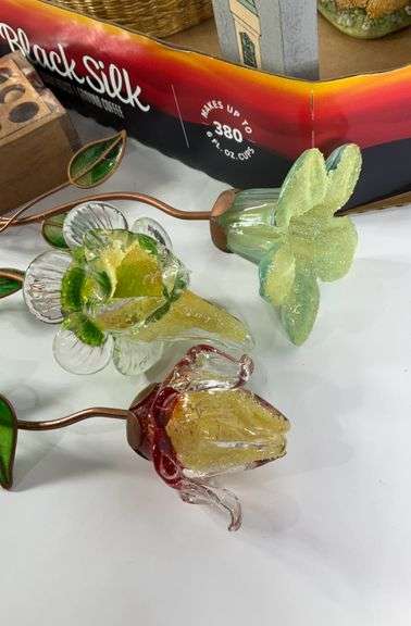 Flat of miscellaneous items. Art decor copper stem flowers, golf wood ...