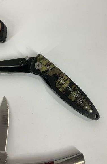 7 knives - Hash Auctions