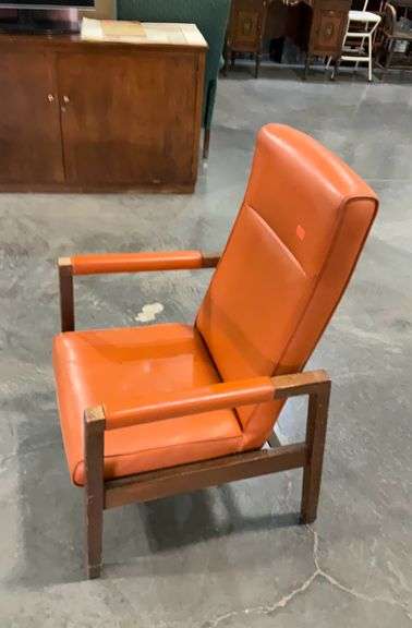 Mid Century Modern rocking back side chair oak and Vinyl - Hash Auctions