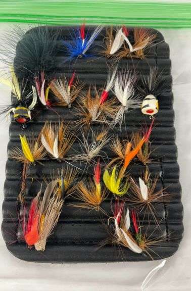 Martin Classic Fly fishing tackle flies. - Hash Auctions