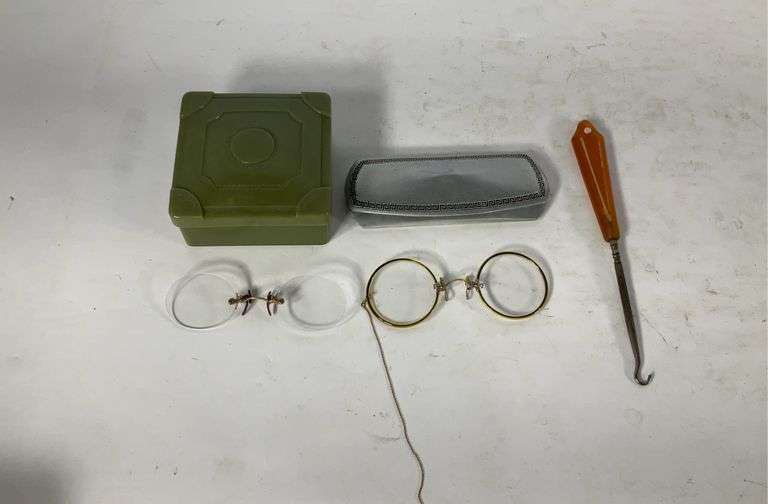 Vintage 10k gold Dixie eye nose pinch glasses and 14k gold Shur On ...