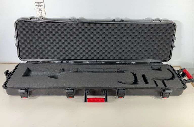 Plano Gun Guard hardshell rifle case on wheels, 52”, no key - Hash Auctions