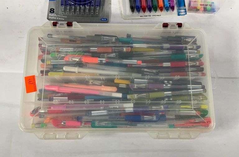 Gel pens and ink pens. Some new and some used. - Hash Auctions