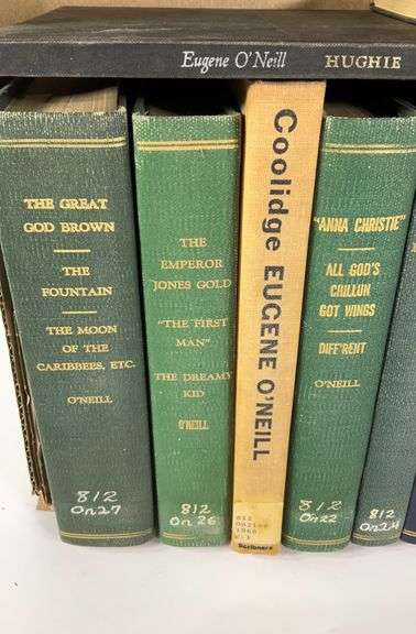 14 hardcover books by or about Eugene O’Neil. - Hash Auctions