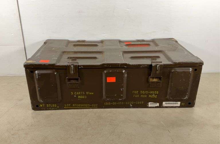 Metal military 81mm cannon ammunition crate with hinged lid - Hash Auctions