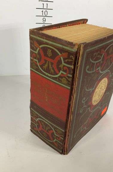 The New Century Dictionary. Last copyright listed 1957. - Hash Auctions