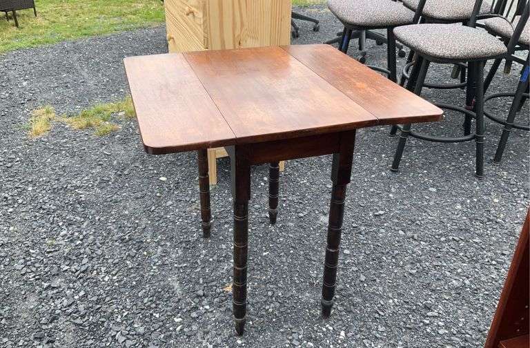 Drop leaf occasionally table, 14 inches wide closed, 30 inches opened ...