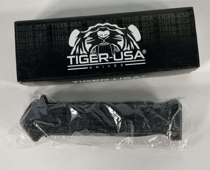 Tiger USA black knife. - Hash Auctions
