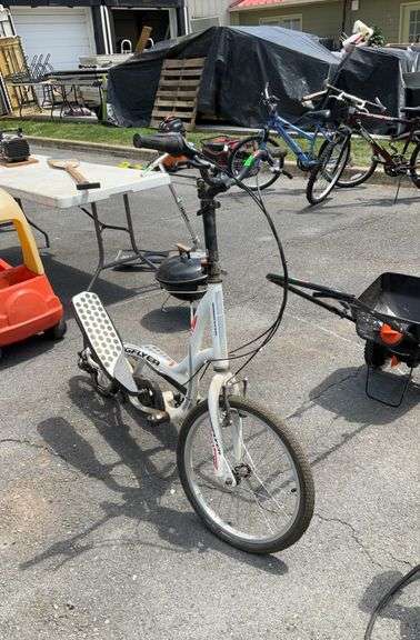 Wing flyer elliptical bike, 6speed, tires need air - Hash Auctions