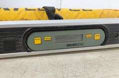 78” Wedge Smart Level with case, 2 screens, may need batteries - Hash ...