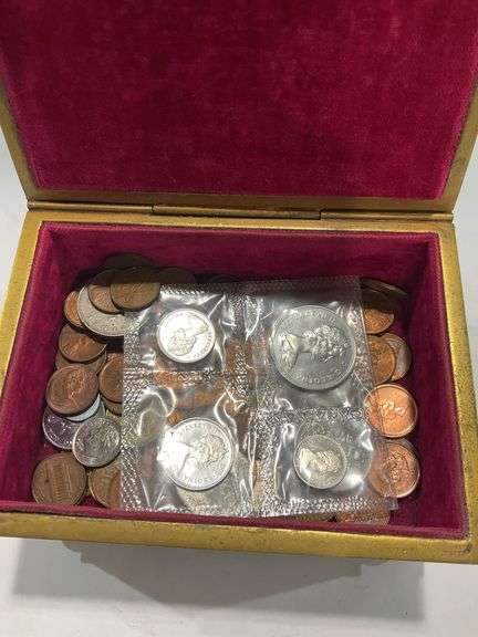 Gold tone trinket box with collection of mostly foreign coins - Hash ...