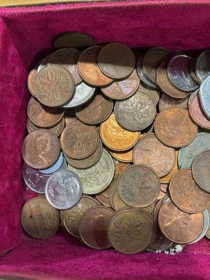 Gold tone trinket box with collection of mostly foreign coins - Hash ...