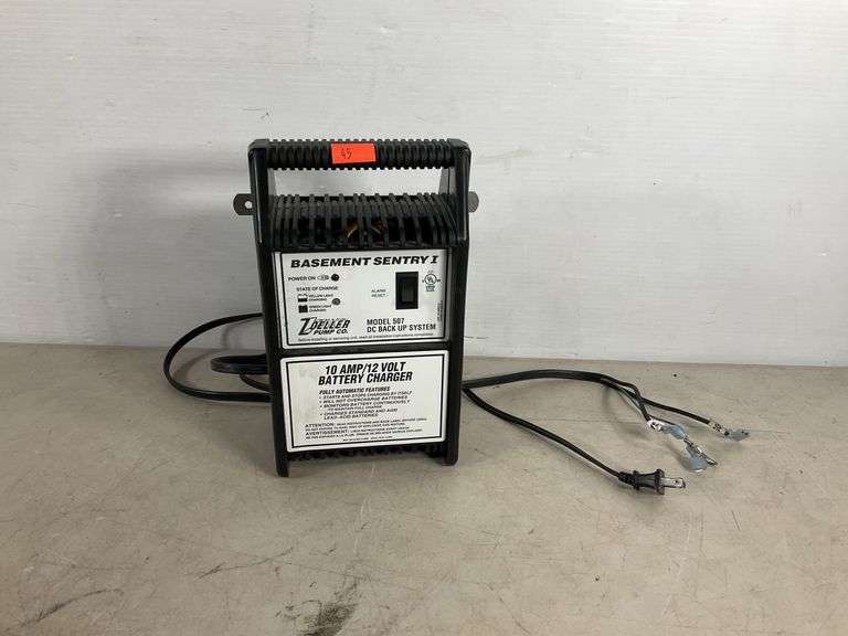 Zoeller Pump Co. Basement Sentry I 10 AMP/12 Volt battery charger ...
