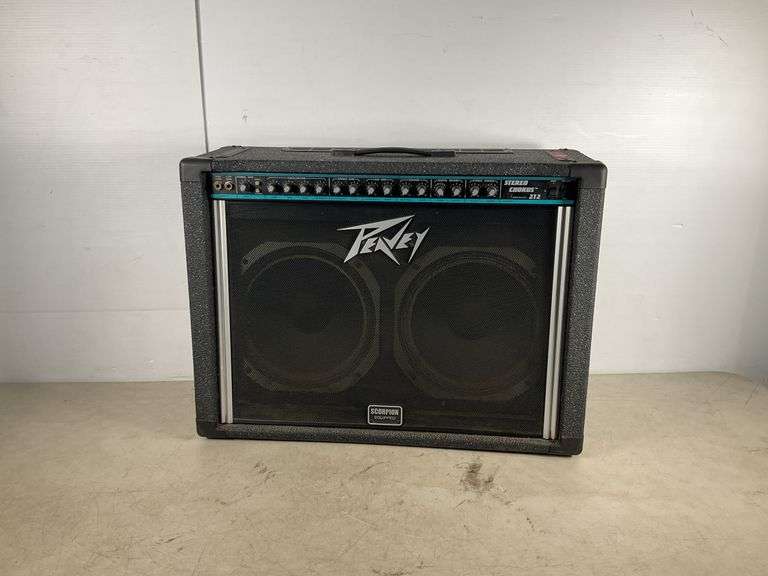Peavey Scorpion Equipped Stereo Chorus 212 amplifier, works per ...