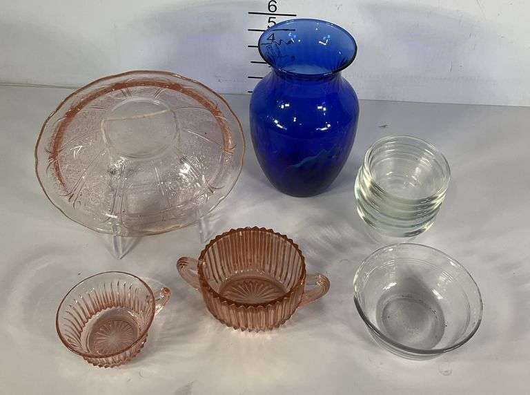Glassware group. Depression glass, cobalt blue vase, Pyrex, ect. - Hash ...