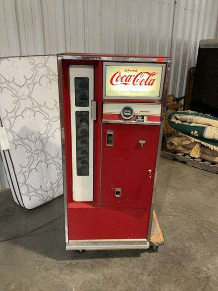 Vintage Coca-Cola soda bottle vending machine. Does not have compressor ...