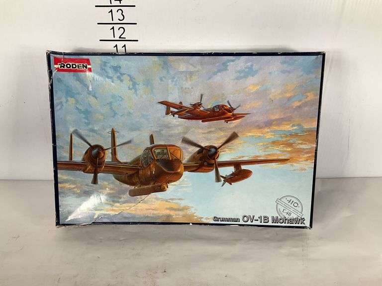 Roden Grumman OV-1B Mohawk 1/18 scale model kit. - Hash Auctions