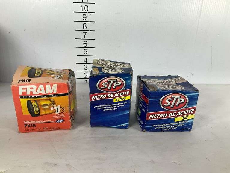 Three oil filters PH16, S3600, S2. Some fitments in photos. - Hash Auctions