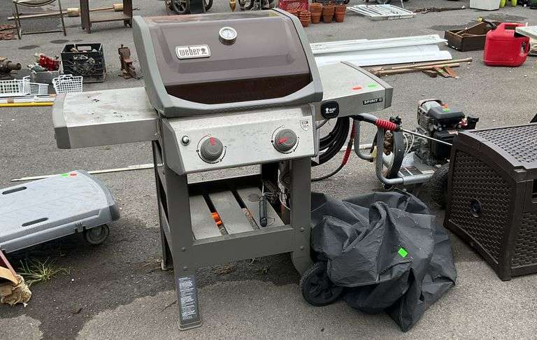 Weber Spirit II Grill, used drip guards are rusted, no tank non tested ...