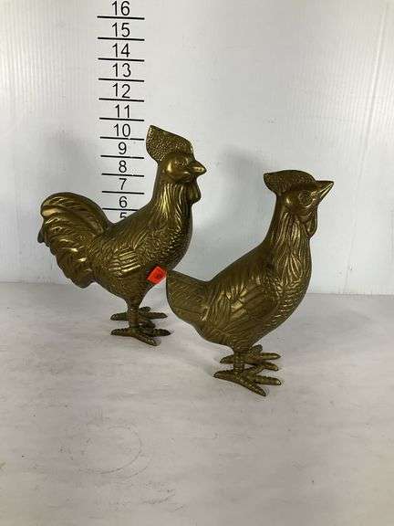 Brass hen and rooster. - Hash Auctions