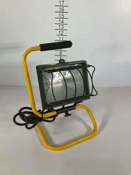 Regent heavy duty work light. Works - Hash Auctions