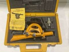 Berger Instruments model 143B service transit level. - Hash Auctions