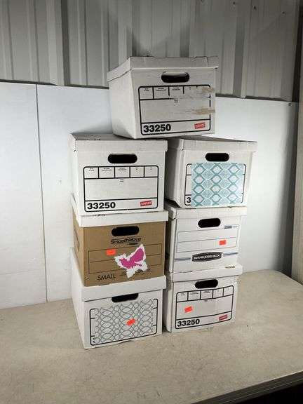 7 office boxes with lids - Hash Auctions