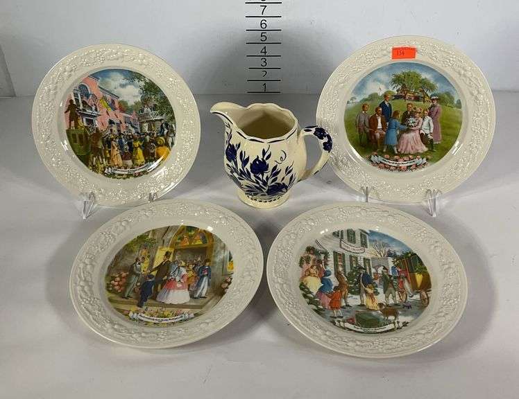 Four American Commemorative President plates, made in USA. Hand painted ...