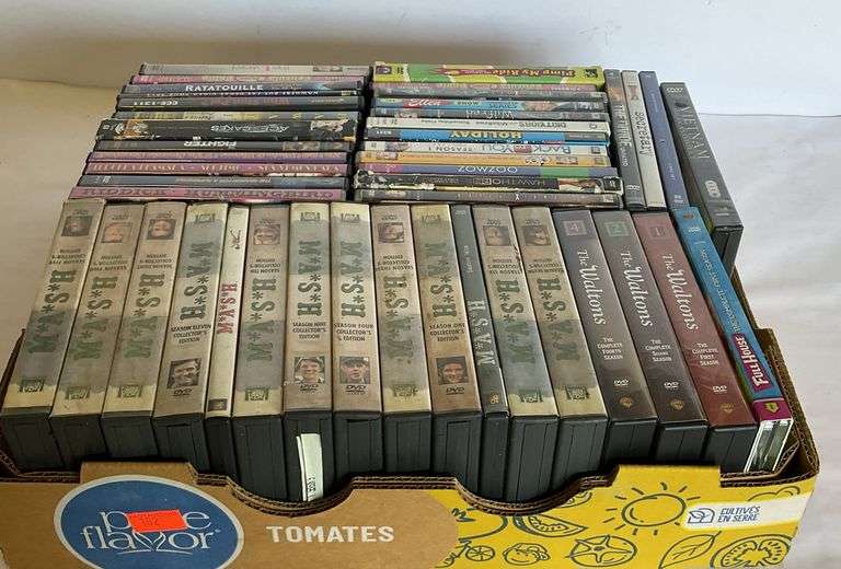VHS and DVD Movies lot. - Hash Auctions