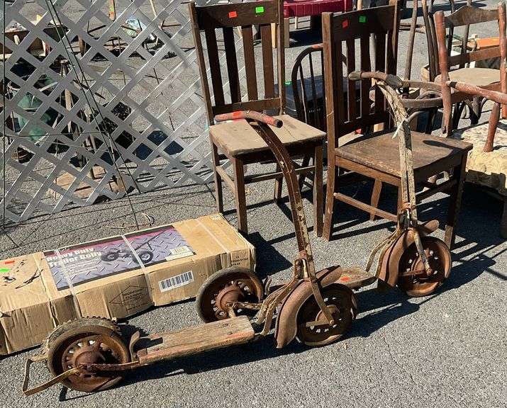 Two vintage scooters, wooden base, metal frames - Hash Auctions