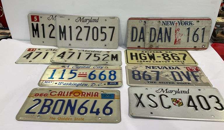 License plates, two Maryland matched sets, one New York matched set and ...