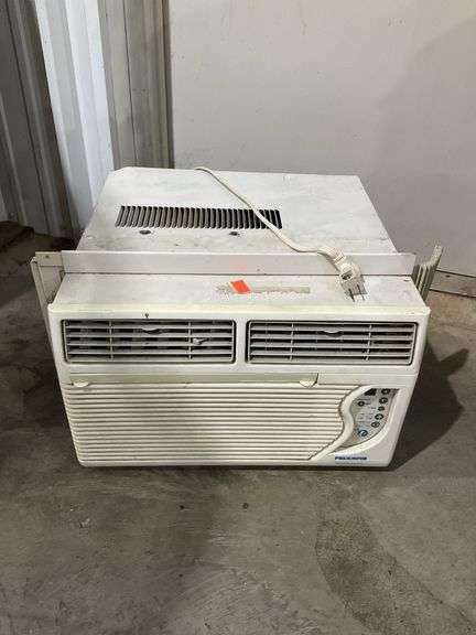 Fedders window AC unit. Tested. Working. - Hash Auctions