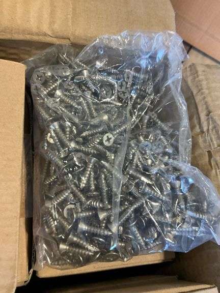 Hardware.. Case of Screws 45 lb box - Hash Auctions