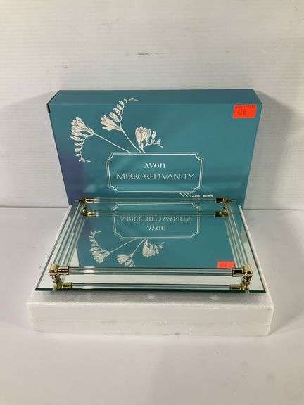 Avon Mirrored Vanity, new in box - Hash Auctions