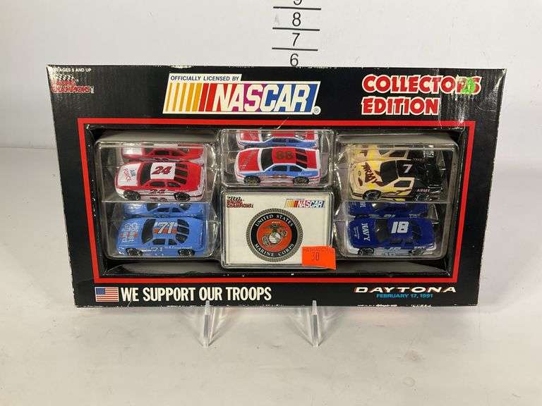 NASCAR collectors edition set - Hash Auctions