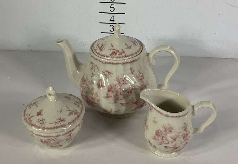Five piece Queens tea set. - Hash Auctions