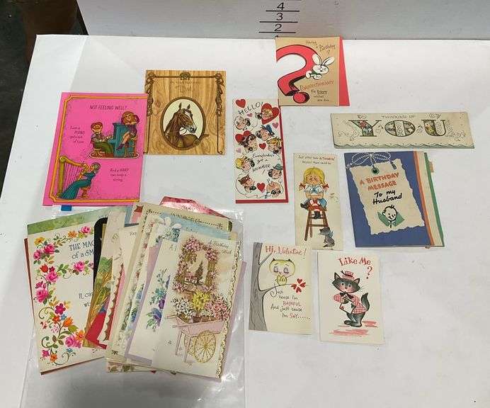 Vintage cards. - Hash Auctions